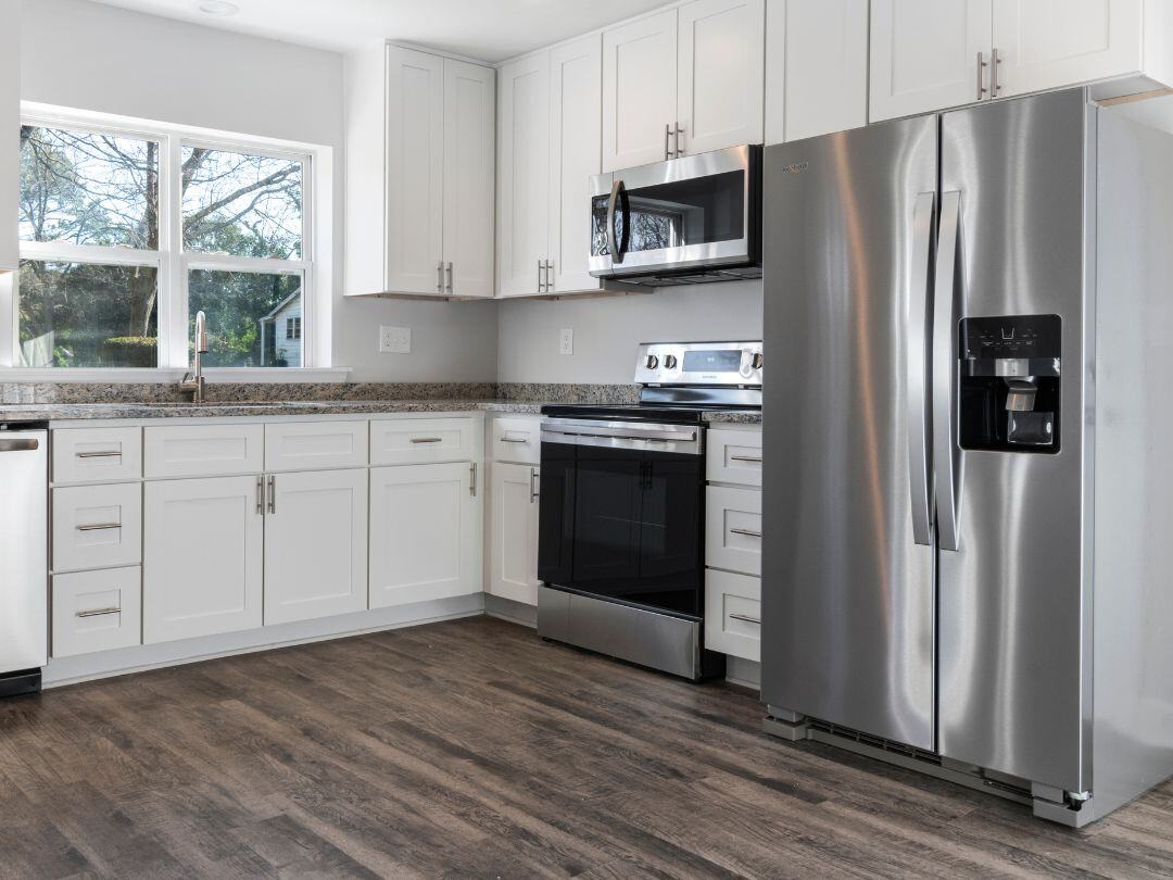 Smart Bonding Solutions for Cooling Devices | Lohmann